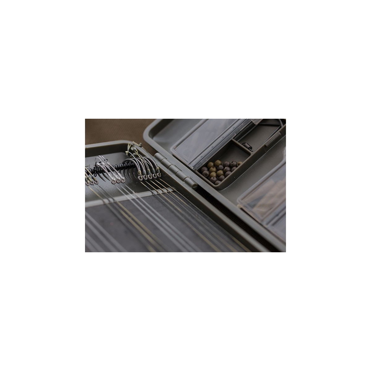 Pudełko na przypony Korda Rig Safe Combi KBOX4 - Wedkarski.com